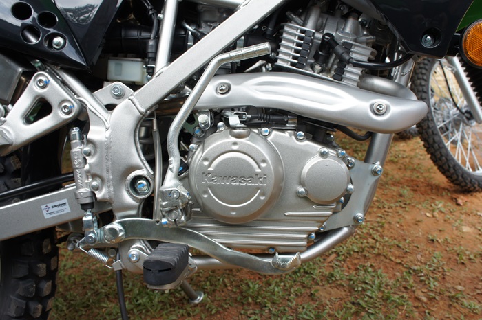 KAWASAKI KLX150L | Mekanika