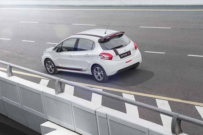 PEUGEOT 208 S EDISI TERHAD | Mekanika