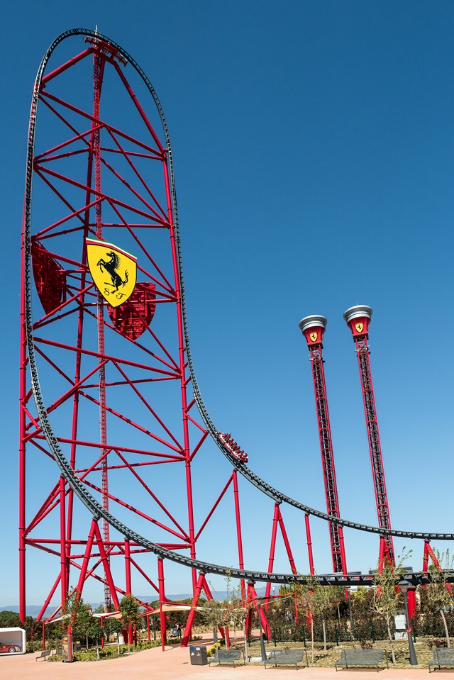 TAMAN TEMA FERRARI LAND KINI DIBUKA SECARA RASMI | Mekanika