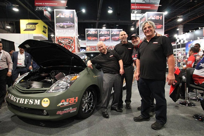 TOYOTA PRIUS SRT8 1,000 HP – SIAPA KATA PRIUS TAK CUKUP GANAS? | Mekanika