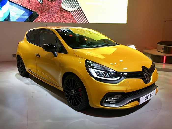ALKISAH RENAULT CLIO – DARIPADA SUPERMINI KEPADA HOT HATCH | Mekanika