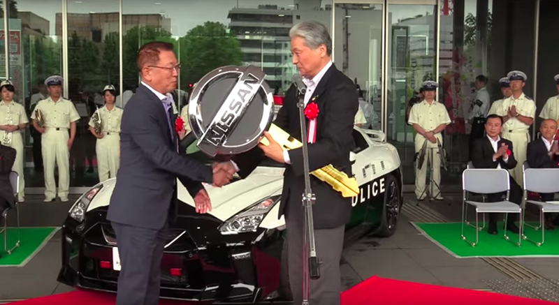 KALAU POLIS JEPUN DAH PAKAI NISSAN GT-R, MANA MAT REMPIT NAK LARI ...