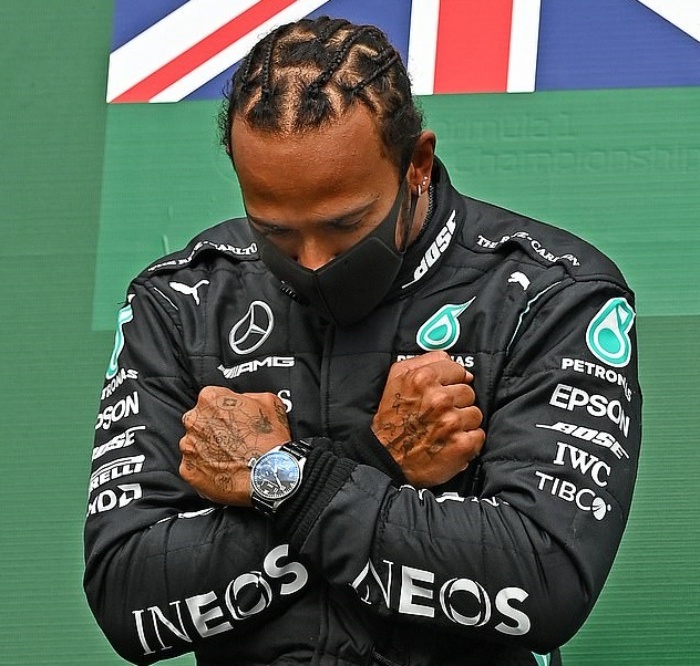 LEWIS HAMILTON DEDIKASI KEMENANGAN GP BELGIUM BUAT BLACK PANTHER | Mekanika