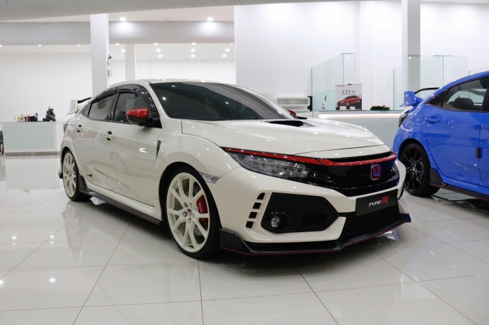 EXHIBITION R – HIMPUN LEBIH 100 UNIT HONDA TYPE-R PELBAGAI GENERASI DAN ...
