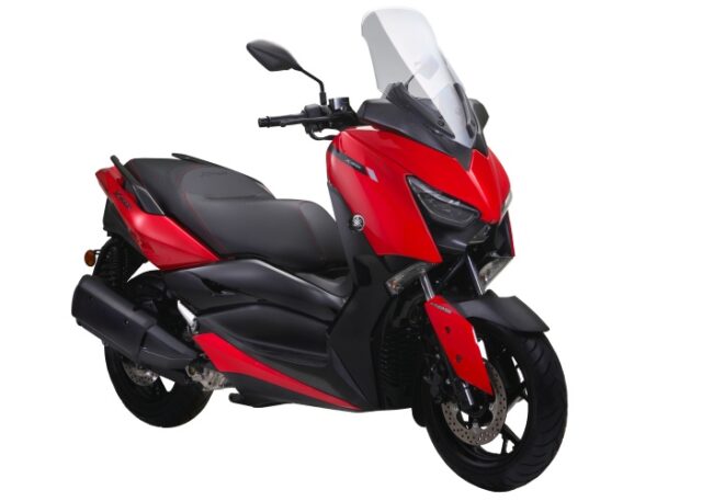 YAMAHA X-MAX 2022 DAPAT WARNA BAHARU MERAH DAN HIJAU MATTE. HARGA NAIK ...