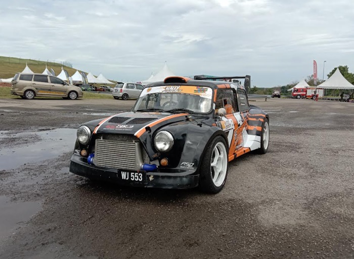 DEUS MINI SI MINI MONSTER