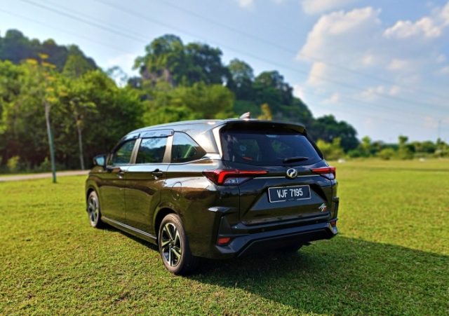 PERODUA ALZA, KERETA TERBAIK BAWAH RM 80K? 8 BULAN MENUNGGU? | Mekanika