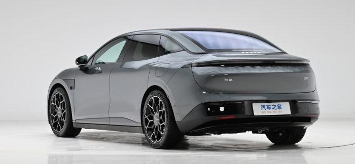 ZEEKR 007 RASMI DILANCARKAN – JANA 637HP, PENGECASAN 15 MINIT TAWAR JARAK GERAK 500KM, HARGA ...