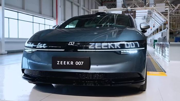 ZEEKR 007 RASMI DILANCARKAN – JANA 637HP, PENGECASAN 15 MINIT TAWAR JARAK GERAK 500KM, HARGA ...