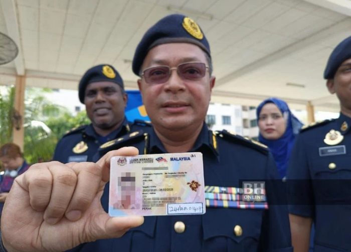 WARGA ASING BELI ‘LESEN TERBANG’ RM2,000 DI MEDIA SOSIAL | Mekanika