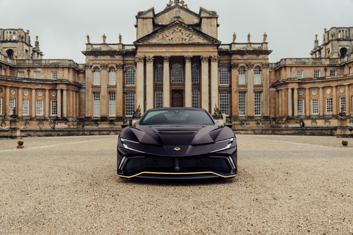 MODEL PROTOTAIP NARAN AKAN MEMBUAT KEMUNCULAN DI SALON PRIVE. COUPE ...