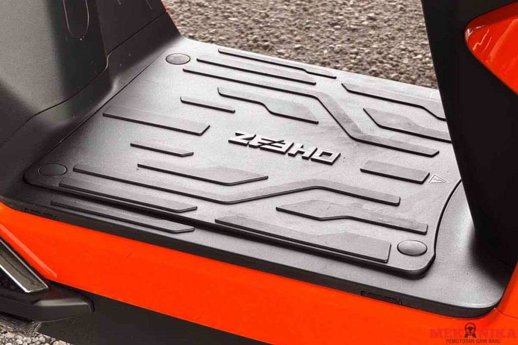 RASMI: ZEEHO AE4 KINI DI MALAYSIA – RM6,999 | Mekanika