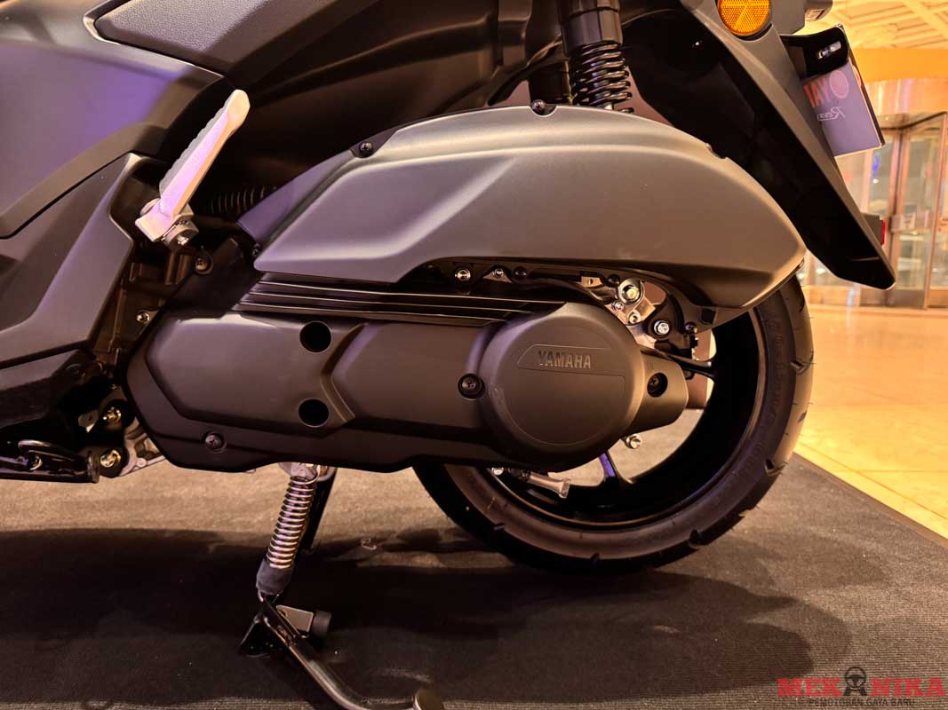 RASMI: YAMAHA NMAX BAHARU TANPA “TURBO” DIRASMIKAN – RM11,498 | Mekanika